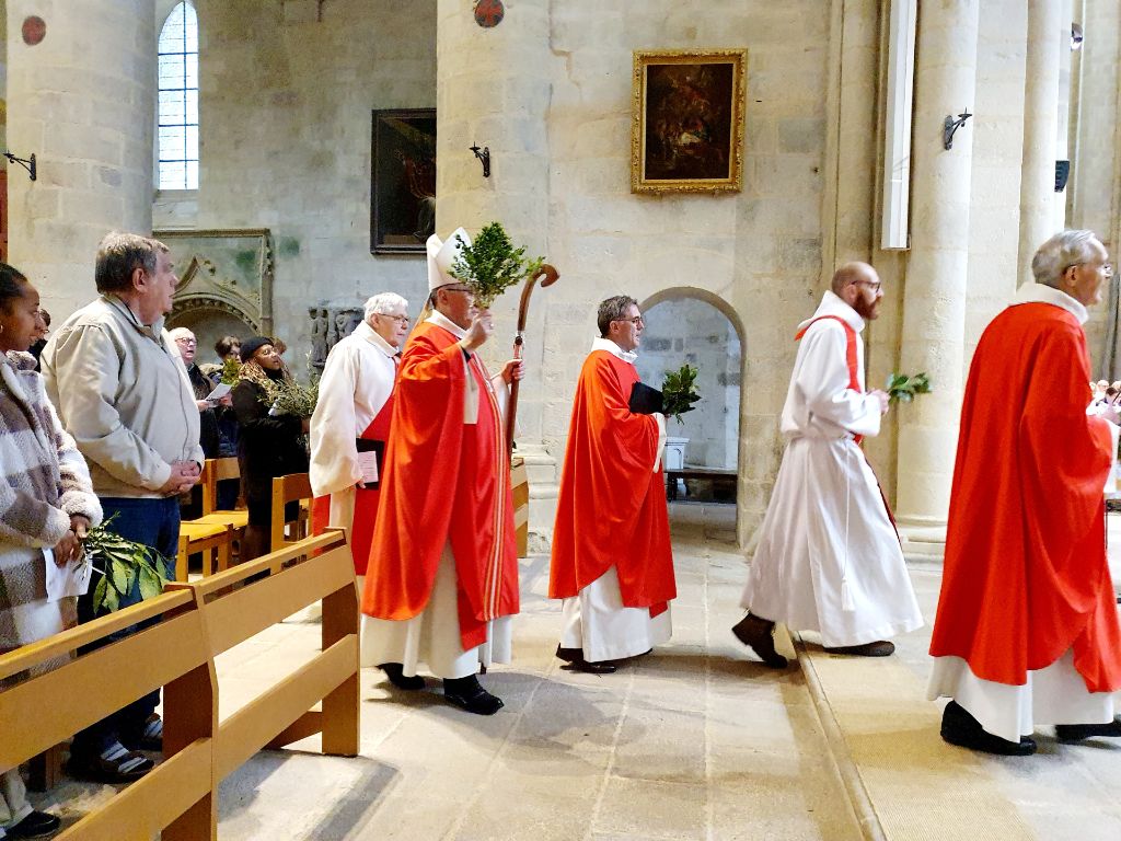 Retour sur le dimanche des Rameaux vécu à la cathédrale de Saint-Brieuc